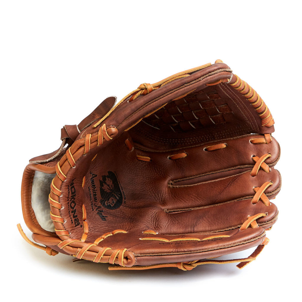Walnut™ - Nokona Ballgloves