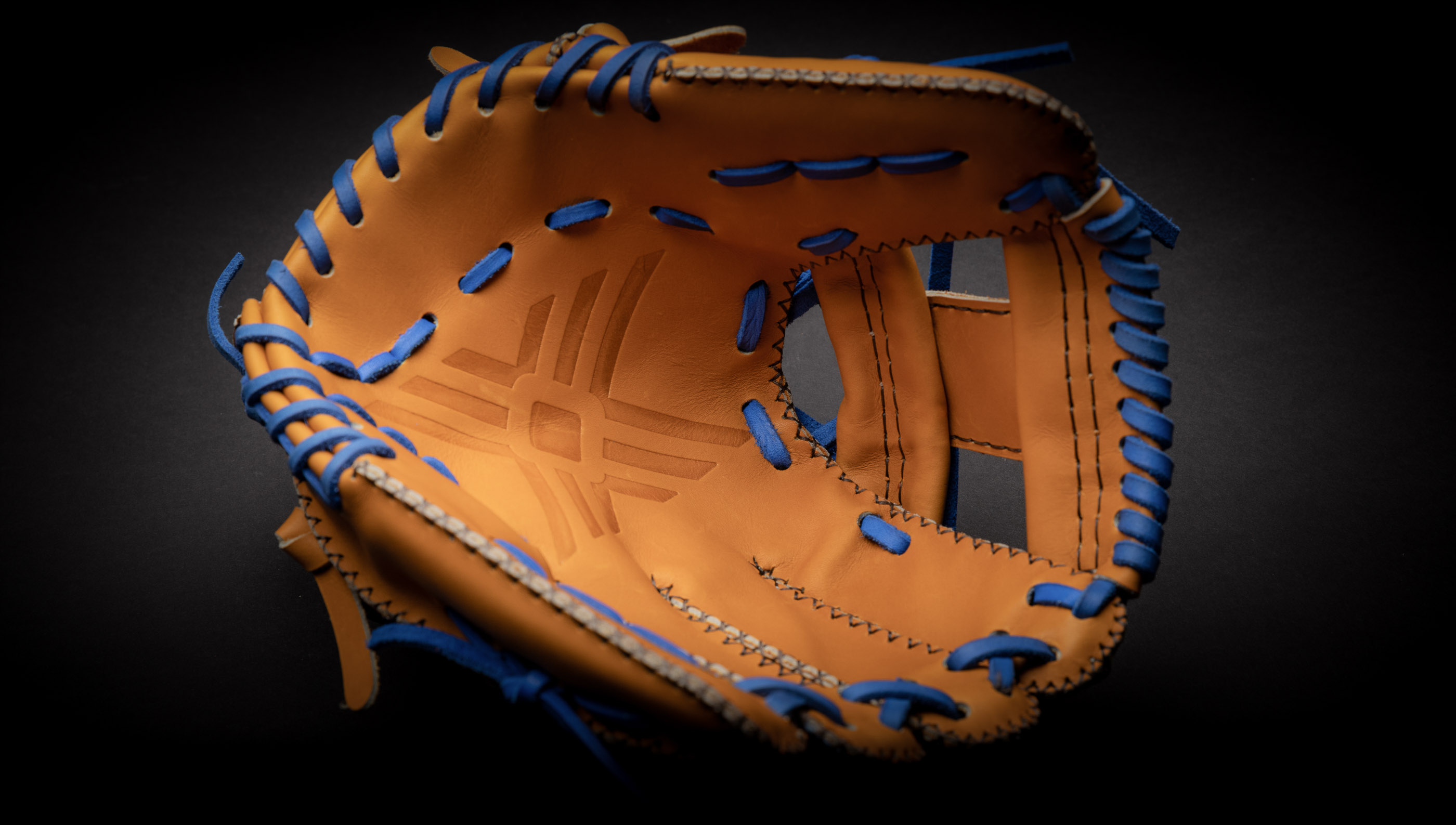 EdgeX™ Blue Ribbon - 11.5" Infield Glove - Nokona Ballgloves