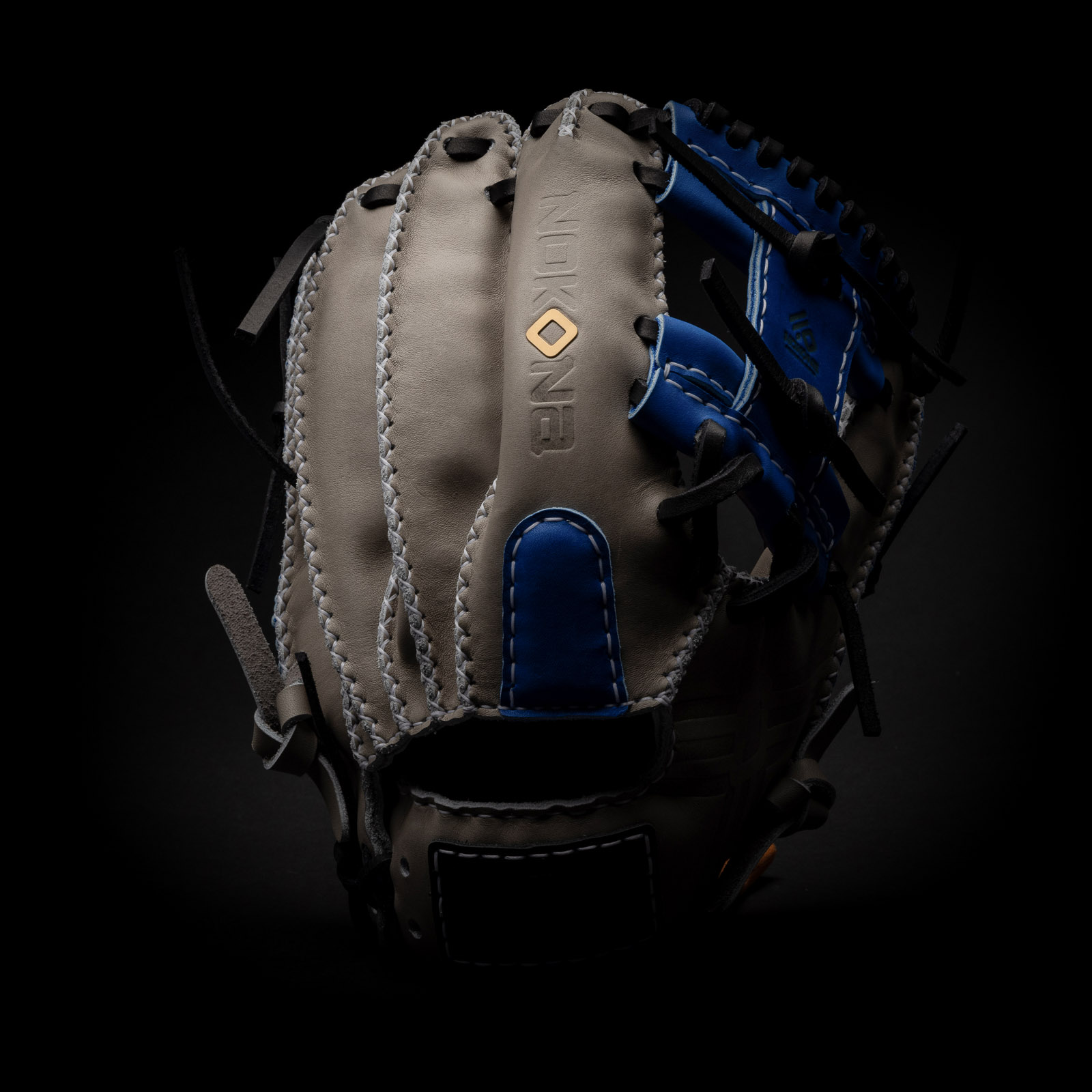 EdgeX™ Blue Eyes - 11.5" Infield Glove - Nokona Ballgloves
