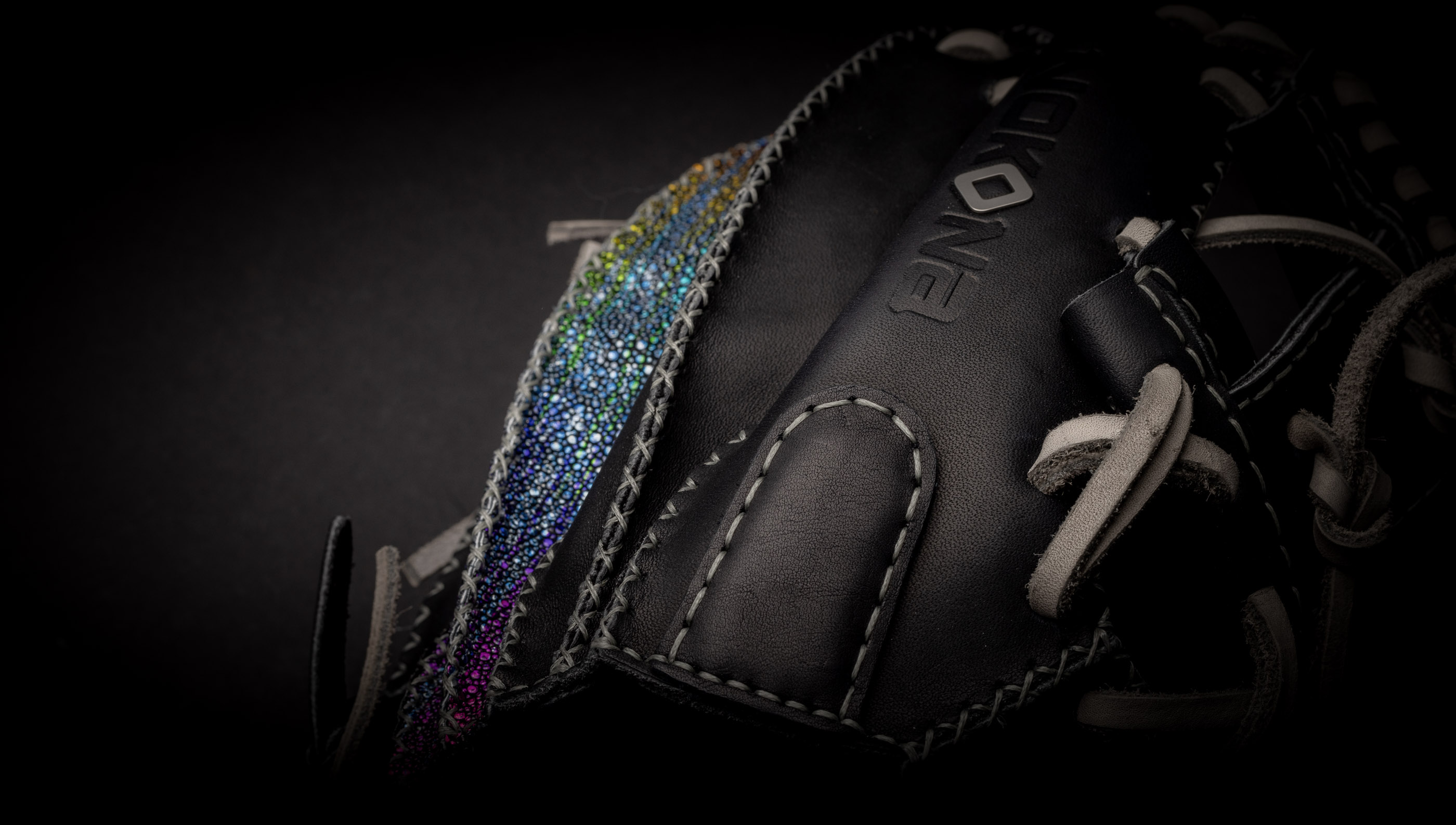 EdgeX™ Shimmer - 11.5" Infield Glove - Nokona Ballgloves