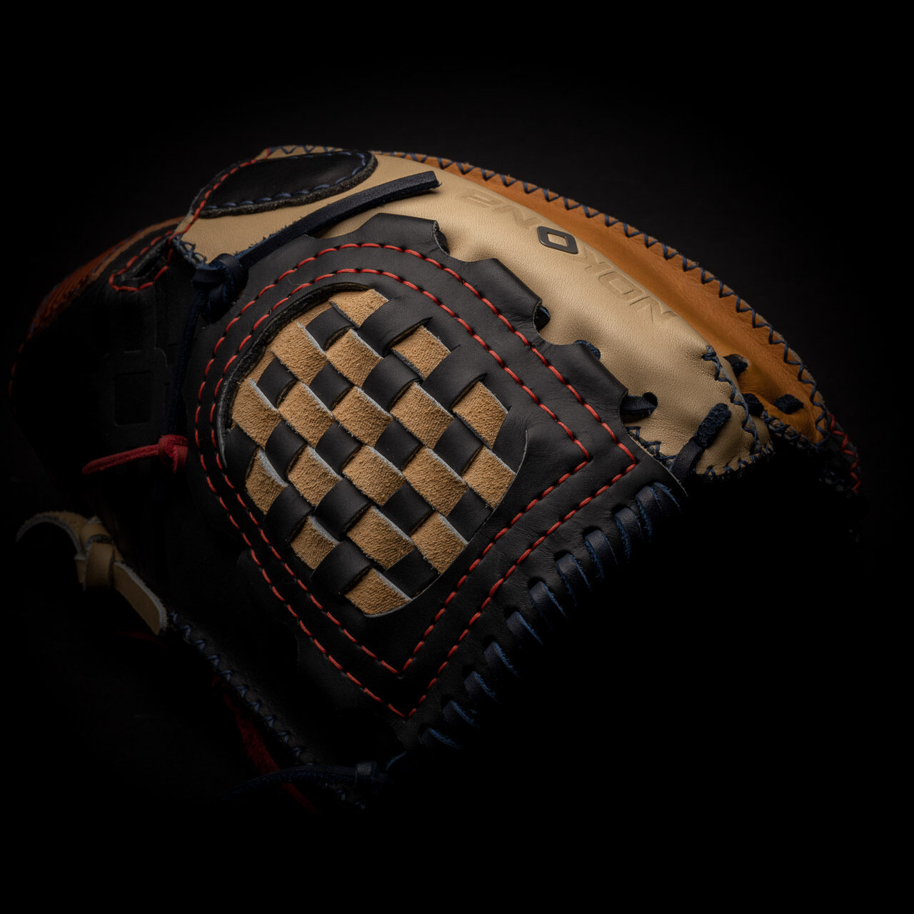 EdgeX™ All Kinds - 12" Pitchers Glove - Nokona Ballgloves