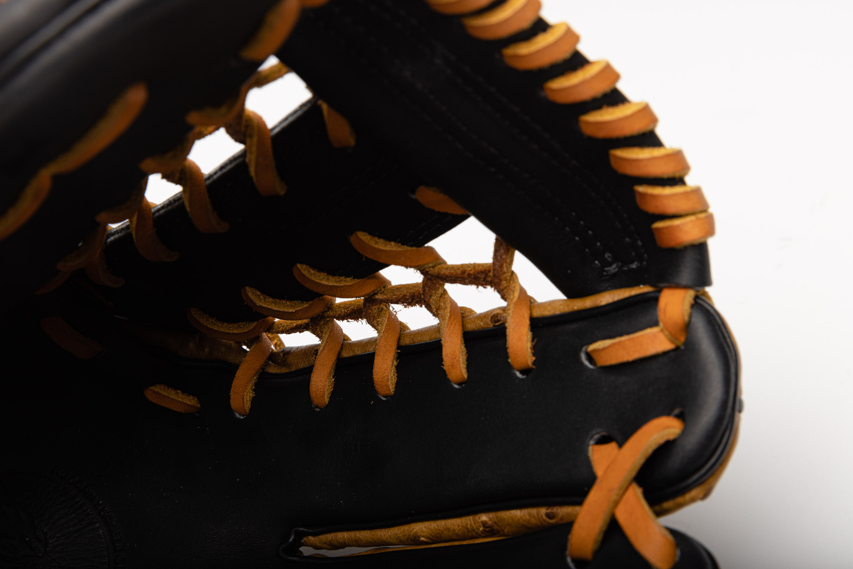 Nokona G™ Ostrich 12" - Nokona Ballgloves