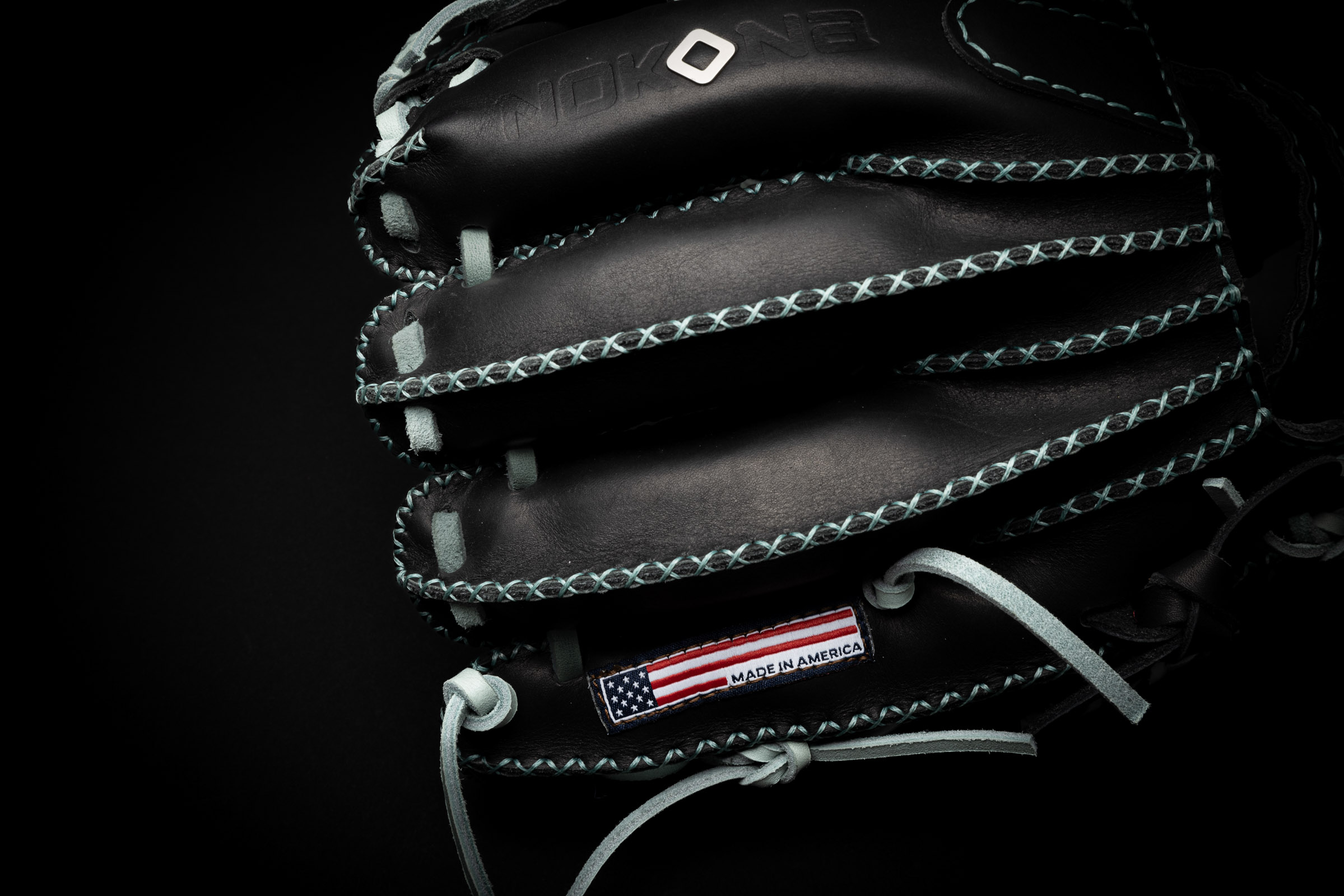 EdgeX™ Gotham - 11.5" SELECT FIT Infield/Outfield Glove - Nokona Ballgloves