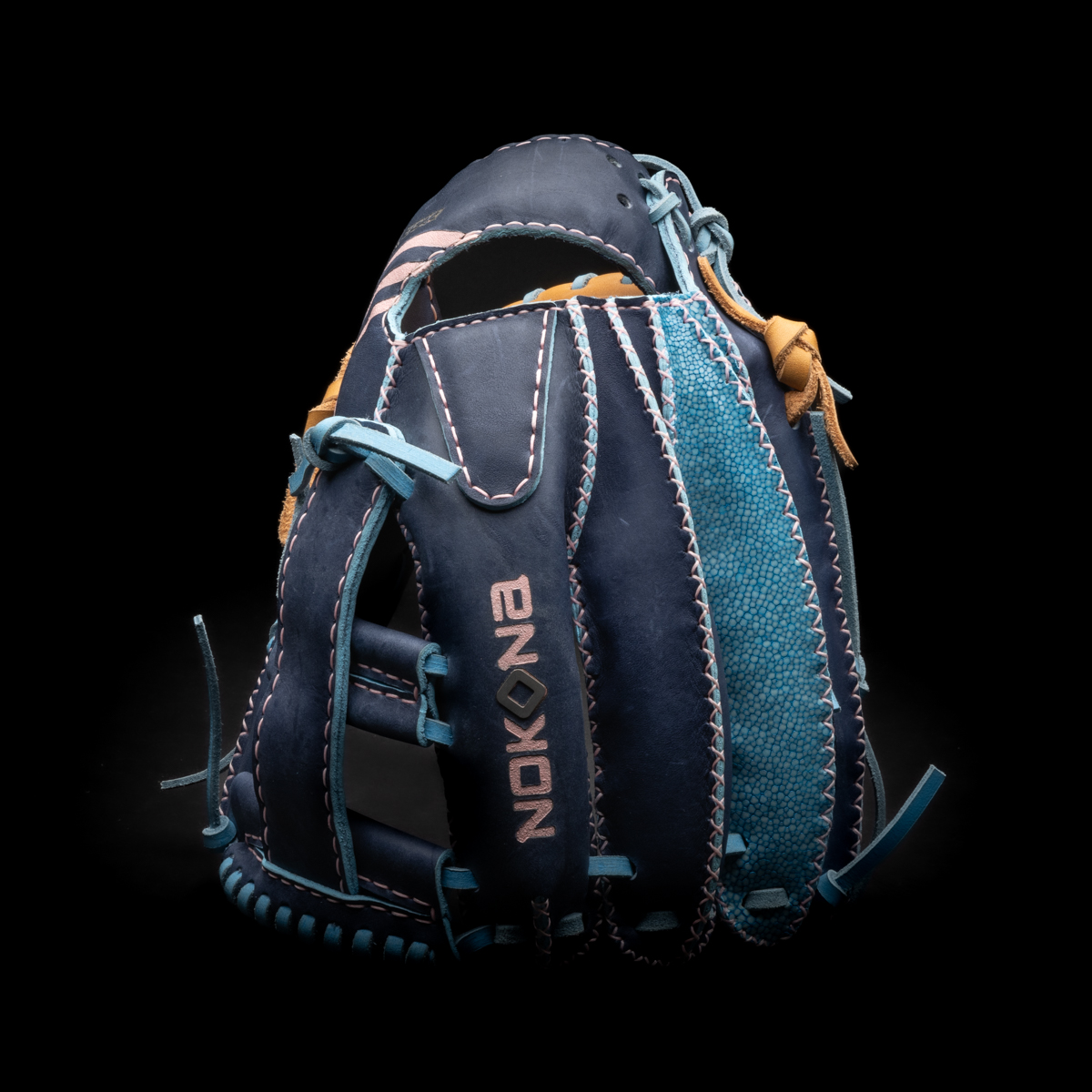 EdgeX™ Joy to the World - 12" Single Post - Nokona Ballgloves