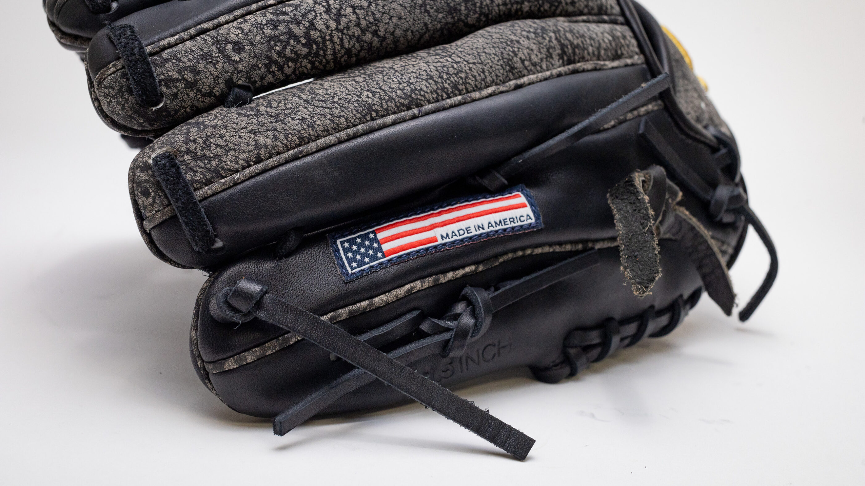 Nokona G™ Gray Giraffe 11.5" - Nokona Ballgloves