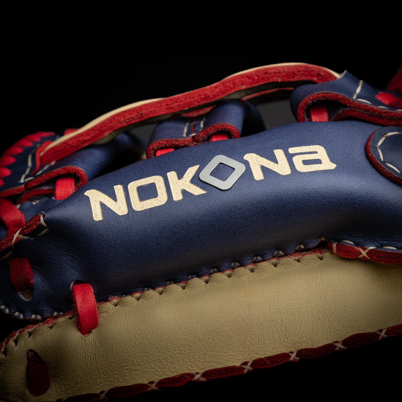 EdgeX® American Blonde - 11.75" Infield Glove - Nokona Ballgloves