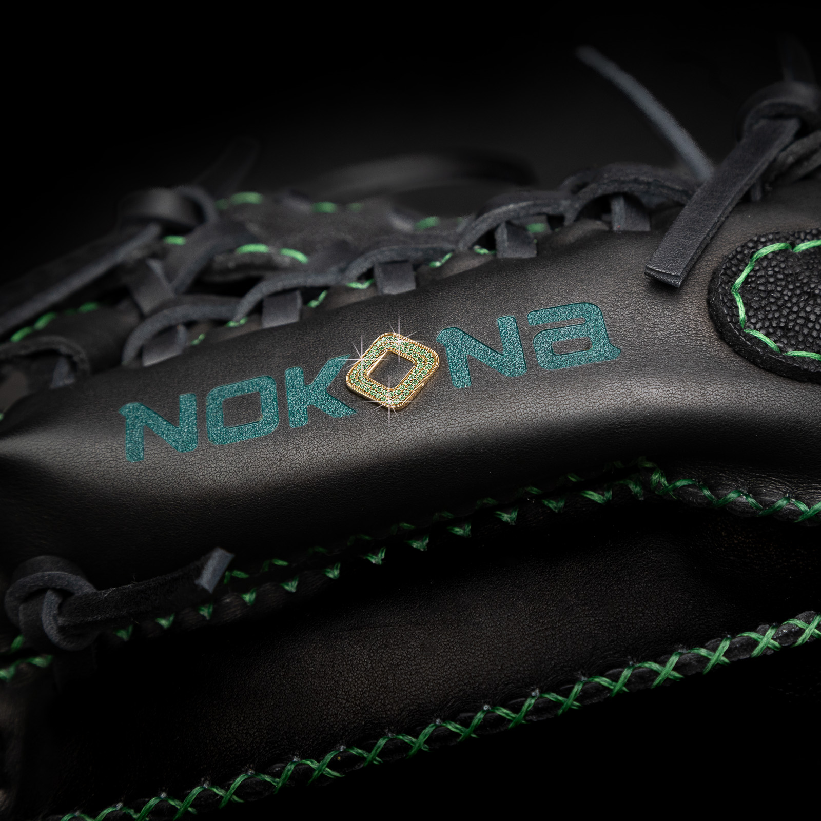 EdgeX® In Luck - 12" Utility Glove - Nokona Ballgloves