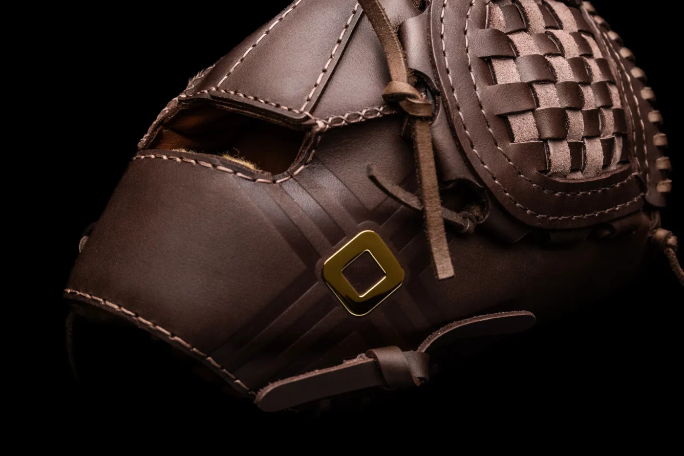 EdgeX® Stud - 12" Pitcher Glove - Nokona Ballgloves