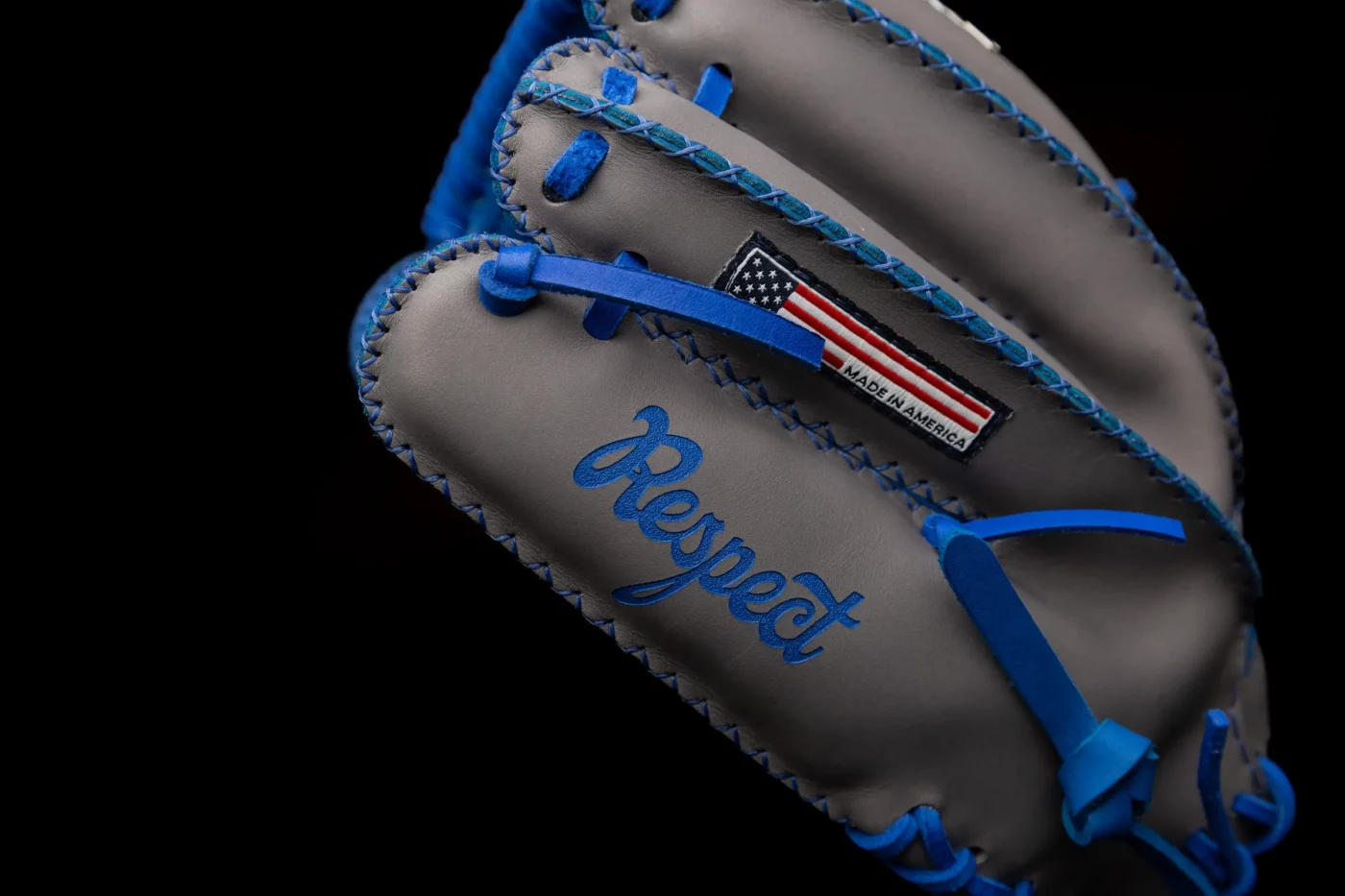 EdgeX® Respect - 12" Closed Web Pitcher Glove - Nokona Ballgloves